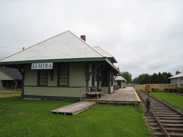 島の東部 – East P.E.I. | プリンスエドワード島の旅行情報 – プリンスエドワード島への道 by カナディアンネットワーク